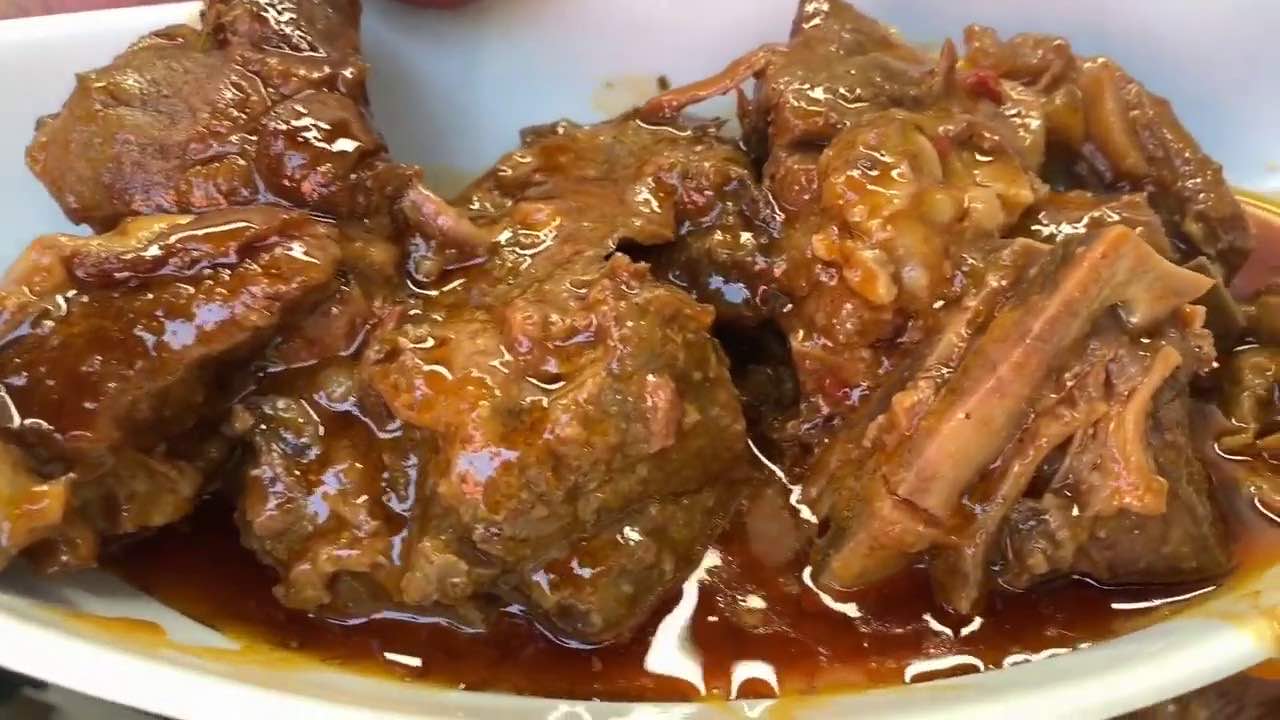 El Emperador - Lamb stew (450 g) + Side dishes - Delivery Service