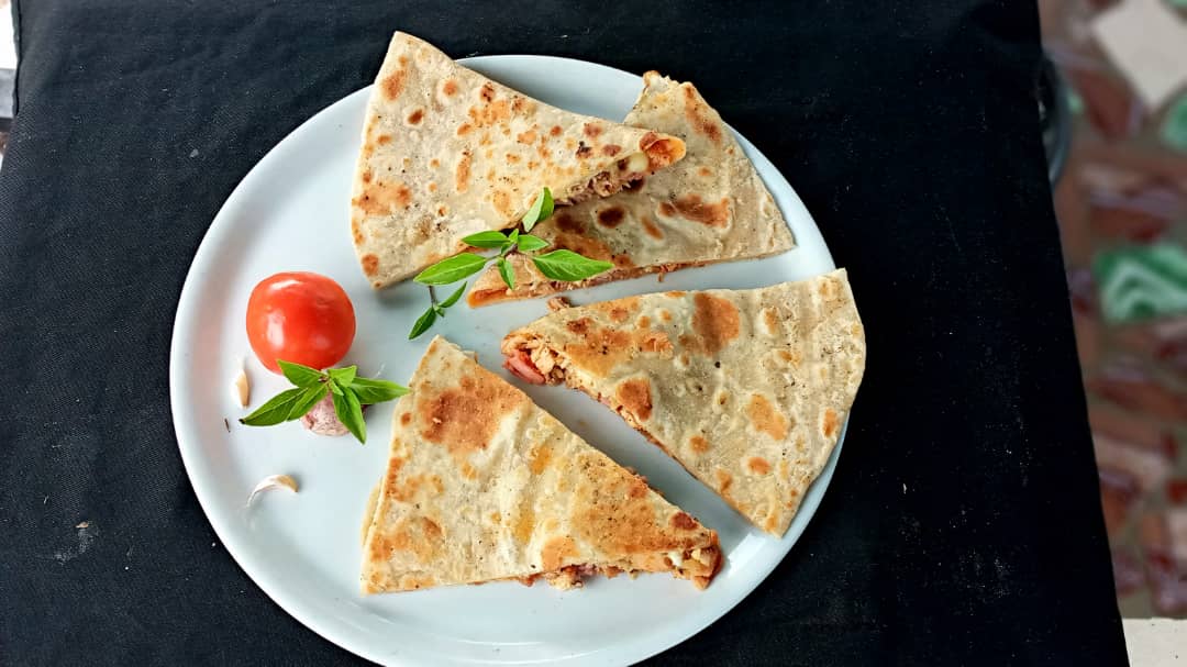 Taquero Mucho - Pizza taco Órale wey de pollo - Envío a domicilio