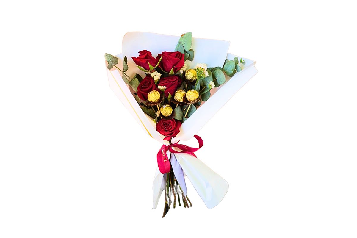 Detalles - Bouquet of 5 Roses and 5 Chocolates - Delivery Service