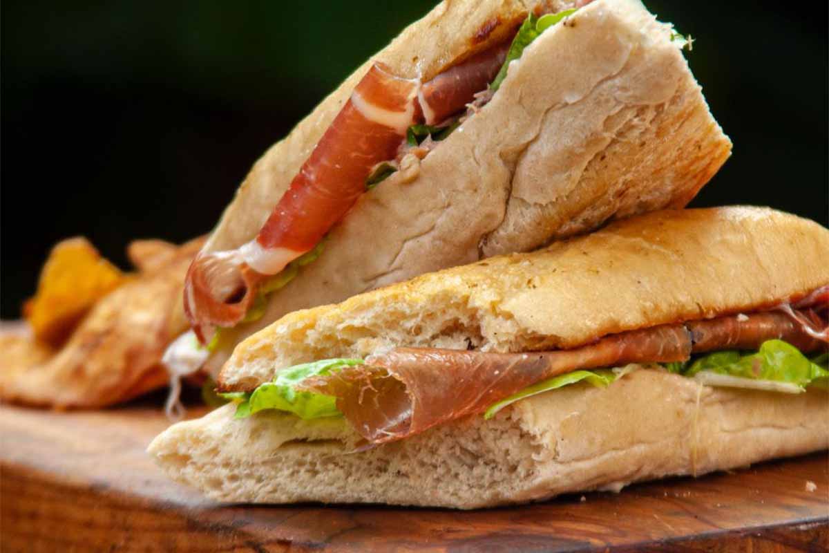 Mercy Bar Café - Serrano sandwich - Delivery Service