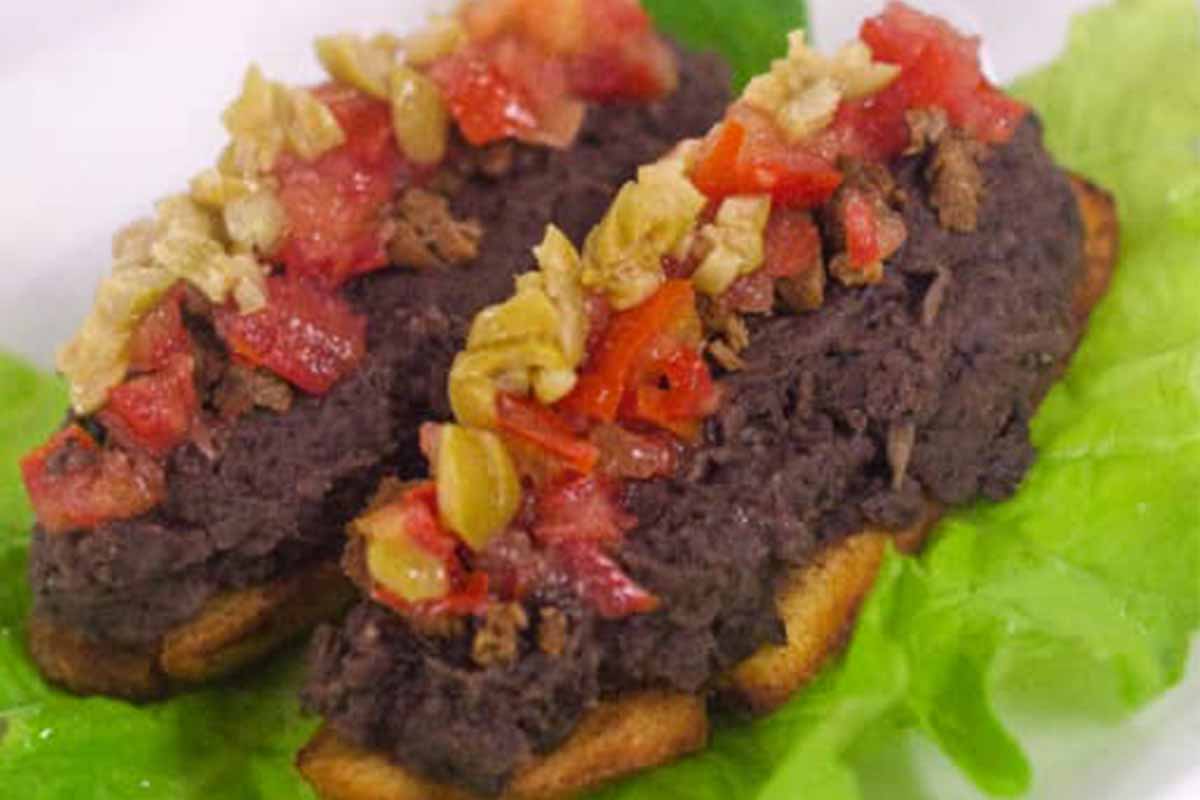 7 Días - 2 Mexican tostones - Delivery Service