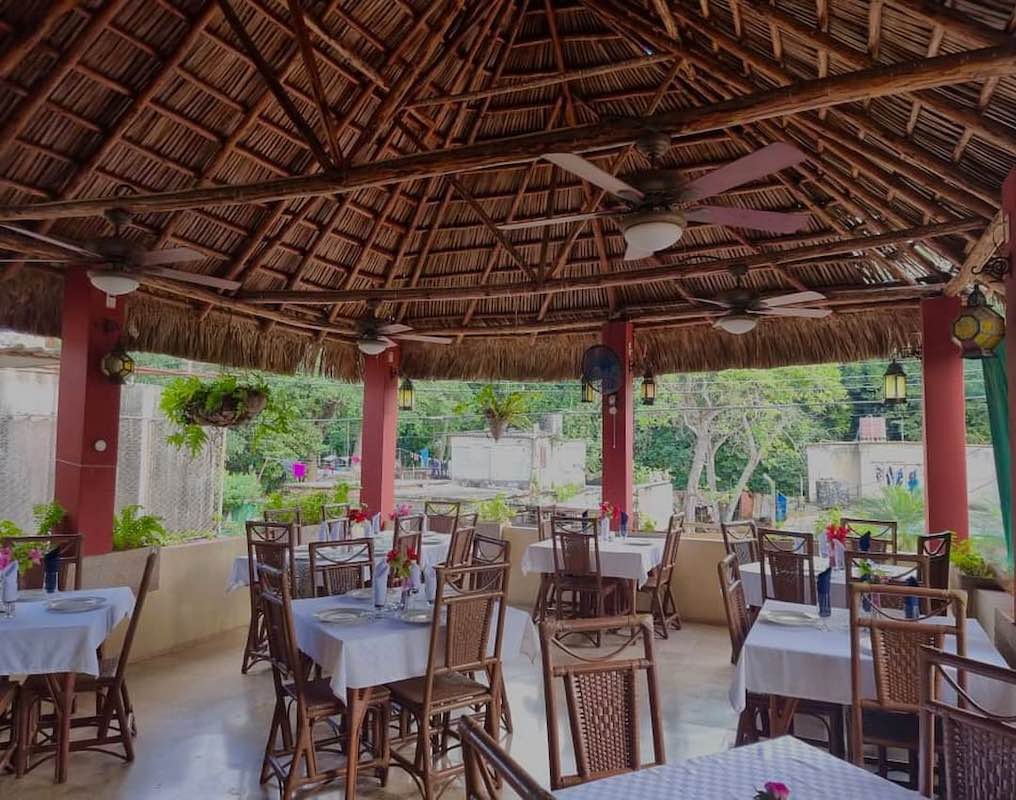 Rancho Blanco - AlaMesa Cuba